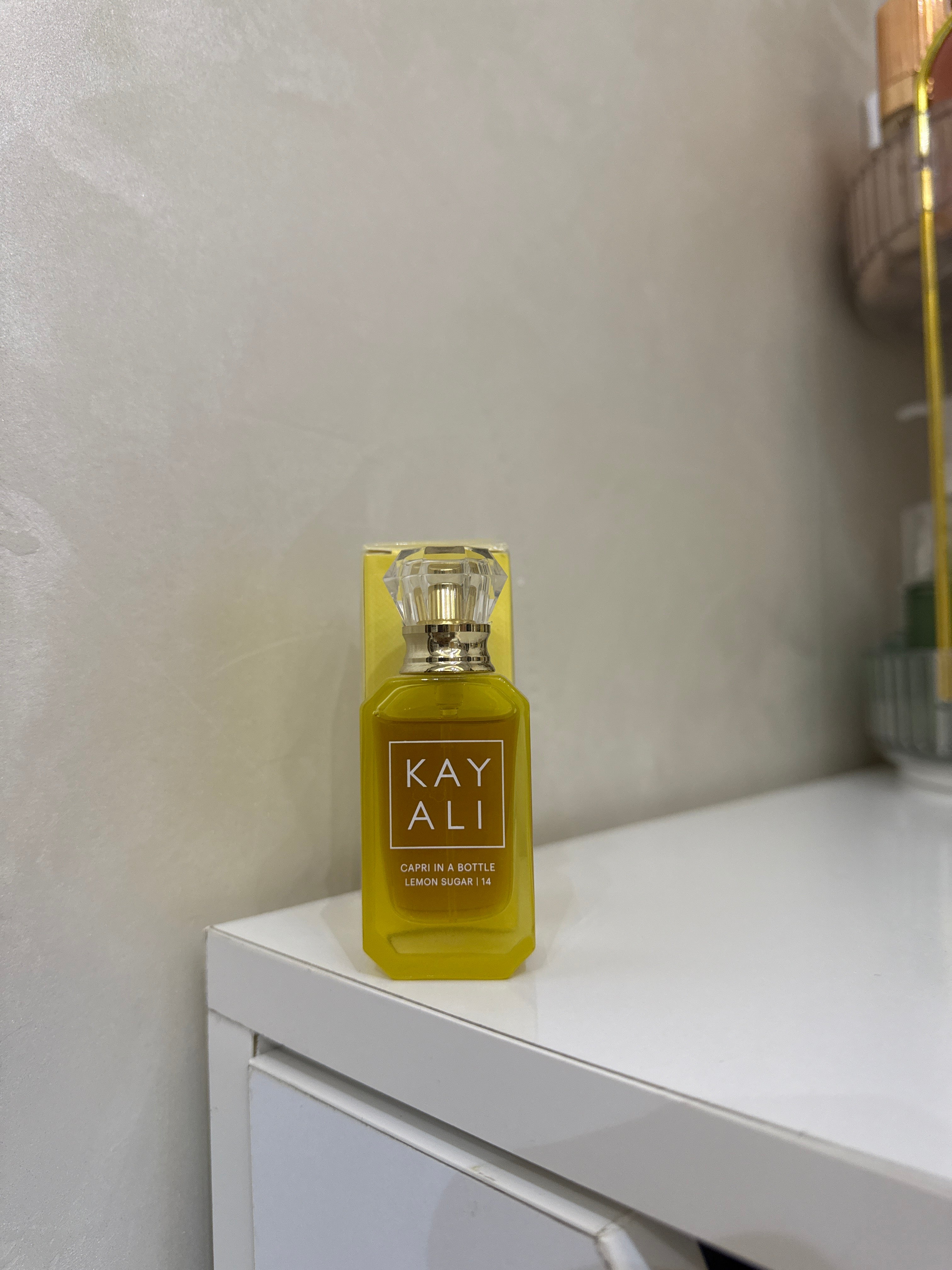 Miniature Kayali Capri In A Bottle Lemon Sugar 10 ml – Ma boutique